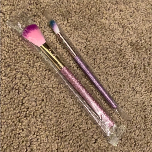 Slmissglam | Makeup | Slmissglam Sl4 Tapered Face L5 Eye Blender | Poshmark